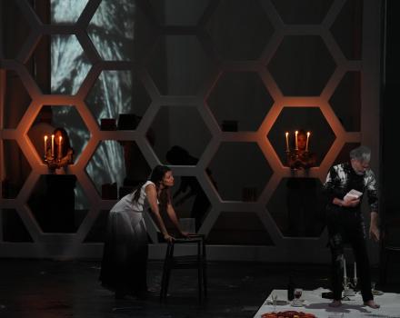 Cassandra | Operavision